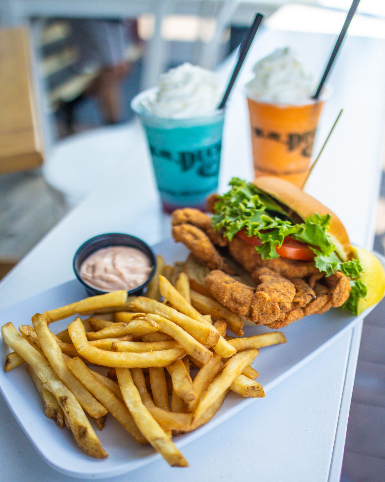 Ocean City MD Bayfront Bar & Grille | MR Ducks